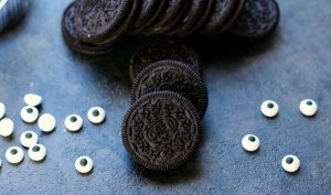 Spooky Halloween Oreos - Family Fresh Meals