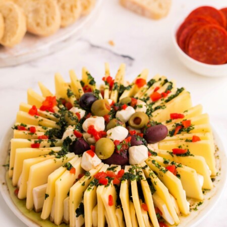 Marinated Cheese Ring - Family Fresh Meals
