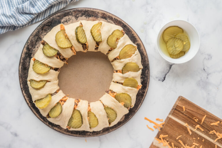 Cheeseburger Crescent Ring - Family Fresh Meals