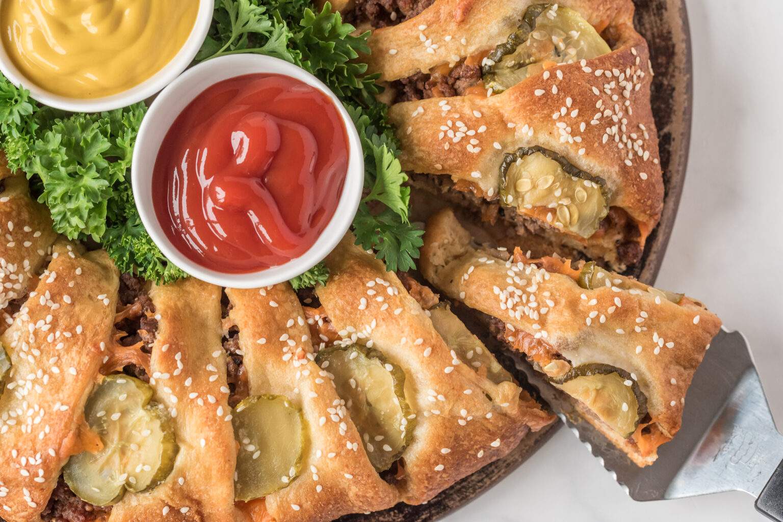 Cheeseburger Crescent Ring - Family Fresh Meals