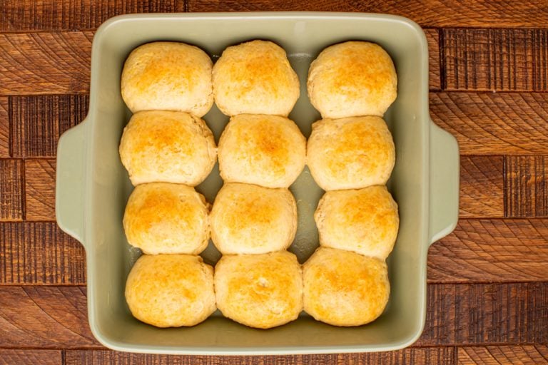 Sour Cream Dinner Rolls - Family Fresh Meals